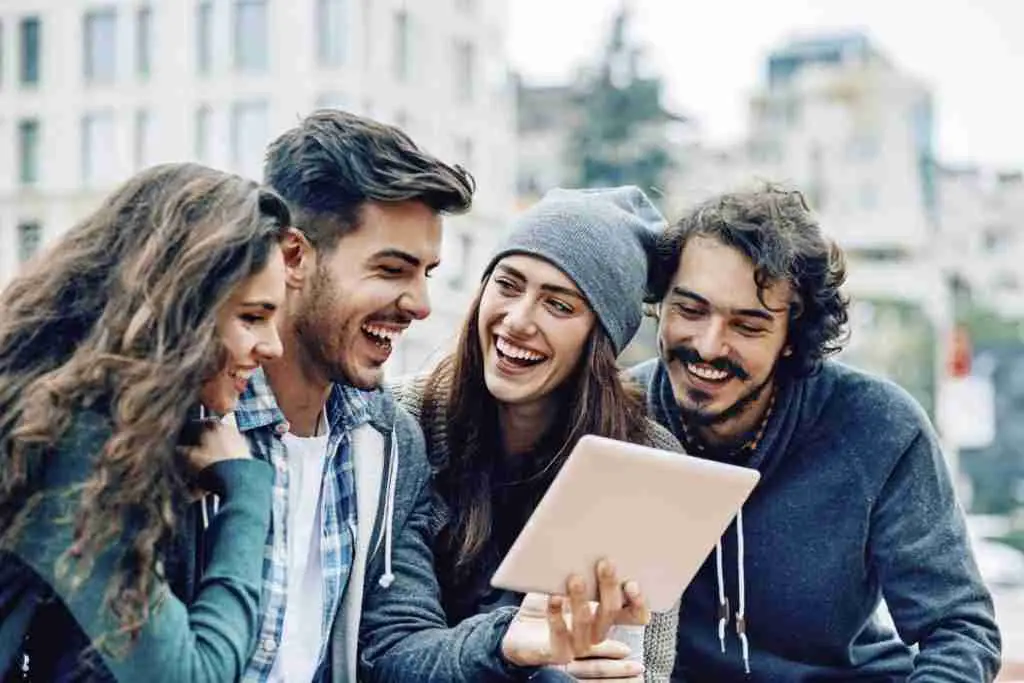 Dit is het grappigste filmpje dat je vandaag gaat zien - Mynd