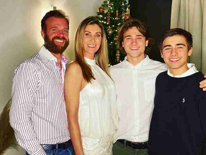 Alles wat je moet weten over Debby Pfaff - Mynd