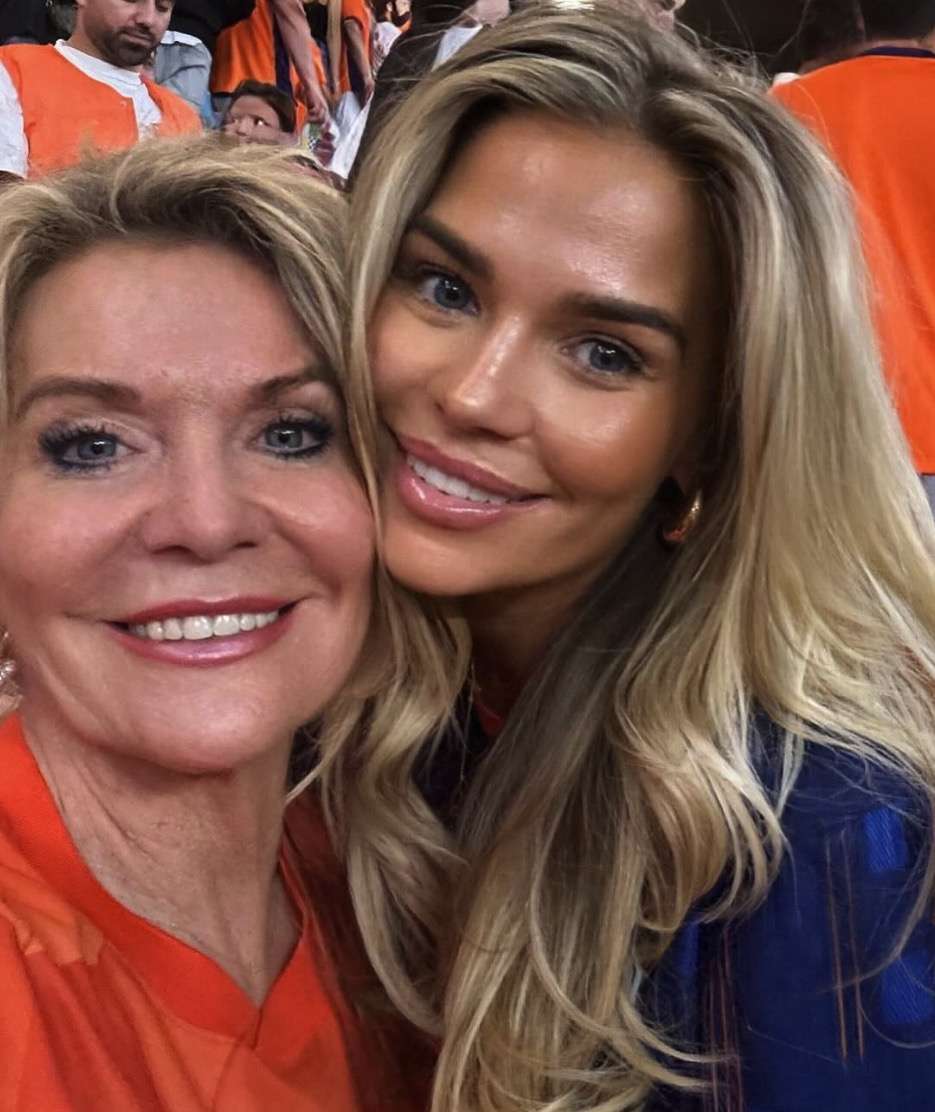 Alles over Sem Smit (Vriendin van Steven Bergwijn) - Mynd